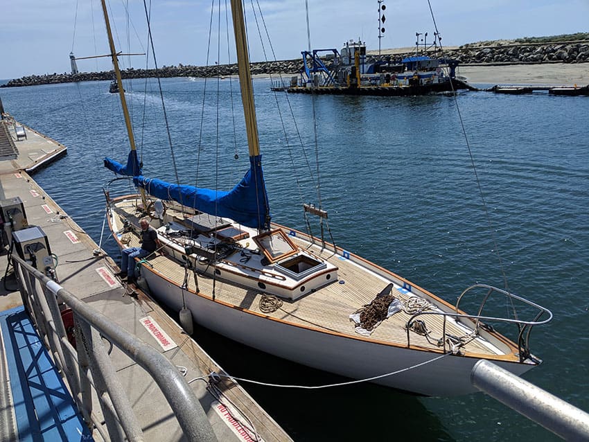 Photo Gallery Of Resolute, A Classic Wooden Sailing Yacht
